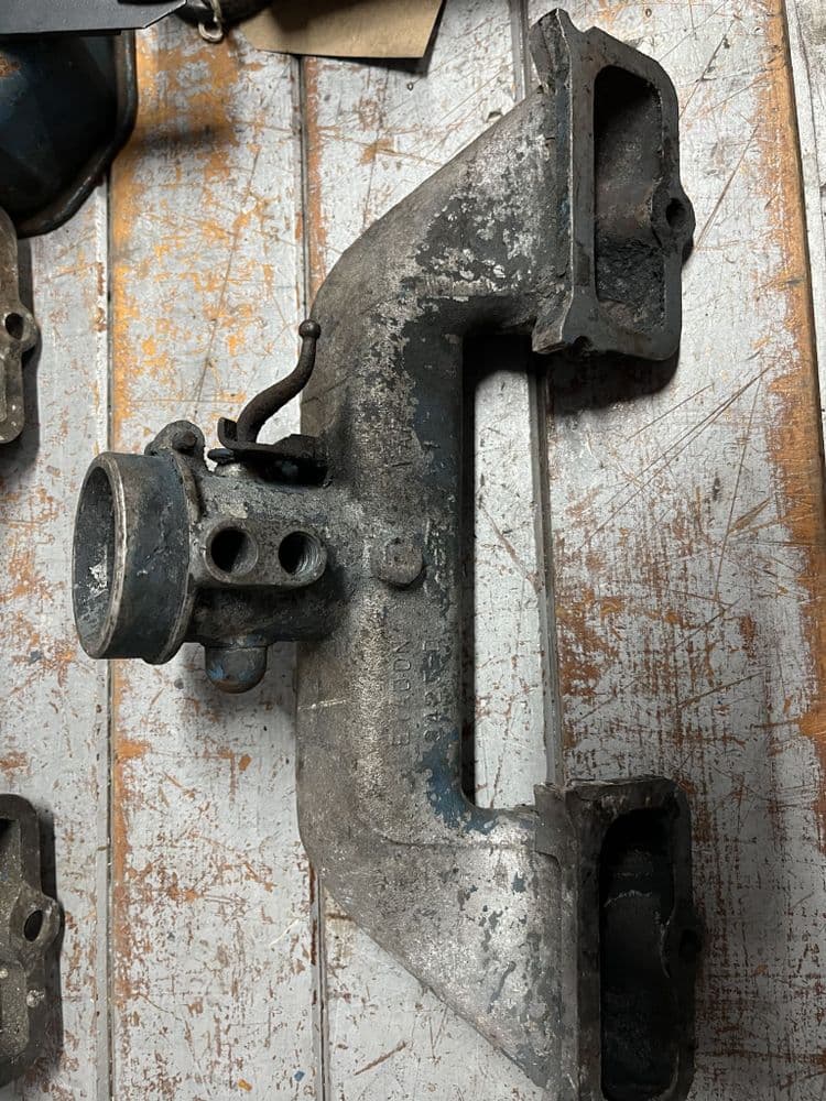 INLINE MANIFOLD FORDSON MAJOR