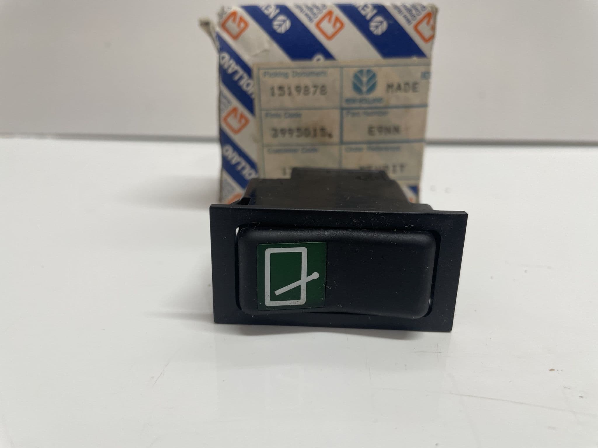 REAR WIPER SWITCH FITS FORD 40 SERIES E9NN 17N414AA