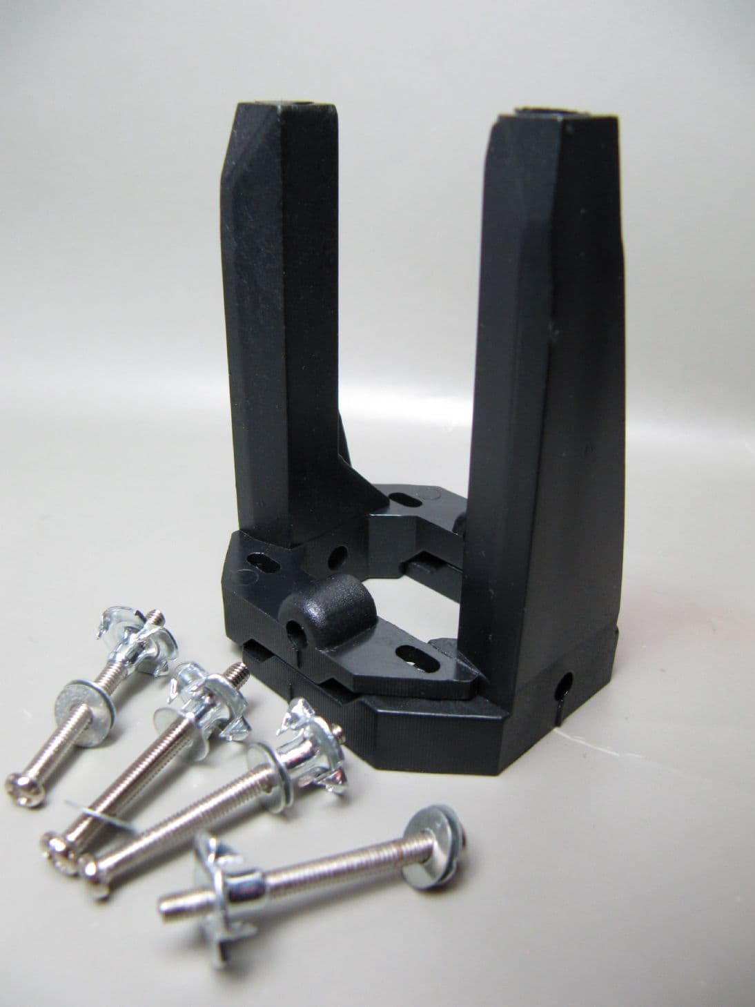 Adjustable Engine Mounts Small 20-48 Size engines