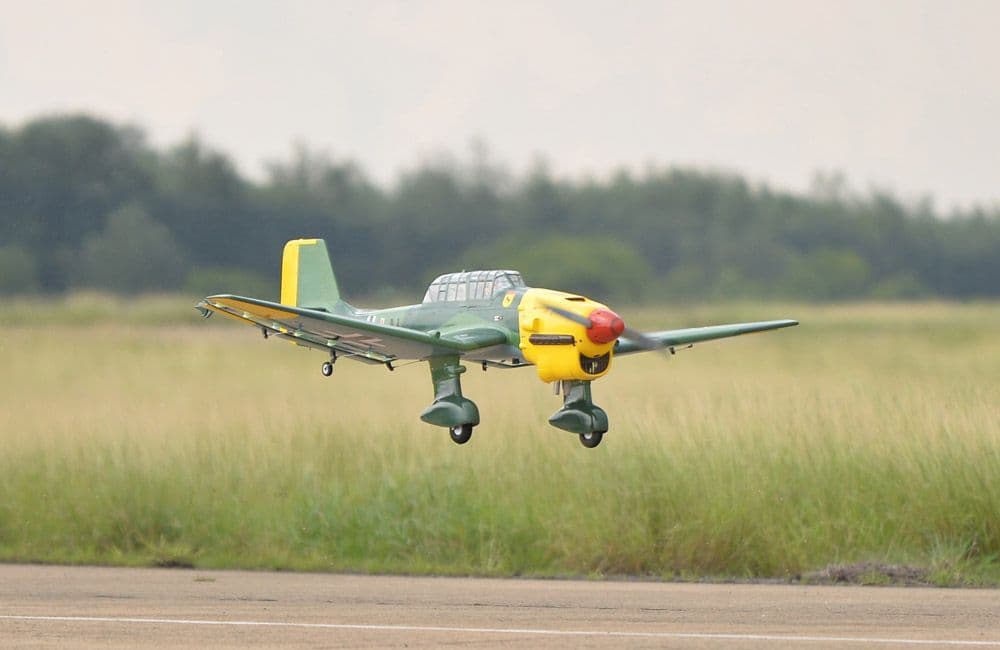 Black Horse Ju-87B2 Stuka 50cc ARTF A-BH169