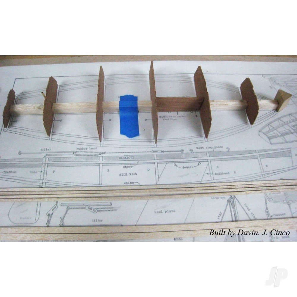 Dumas Ace Sloop Kit 1102