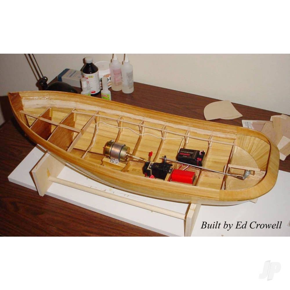 Dumas Victory Tugboat 28in 1225