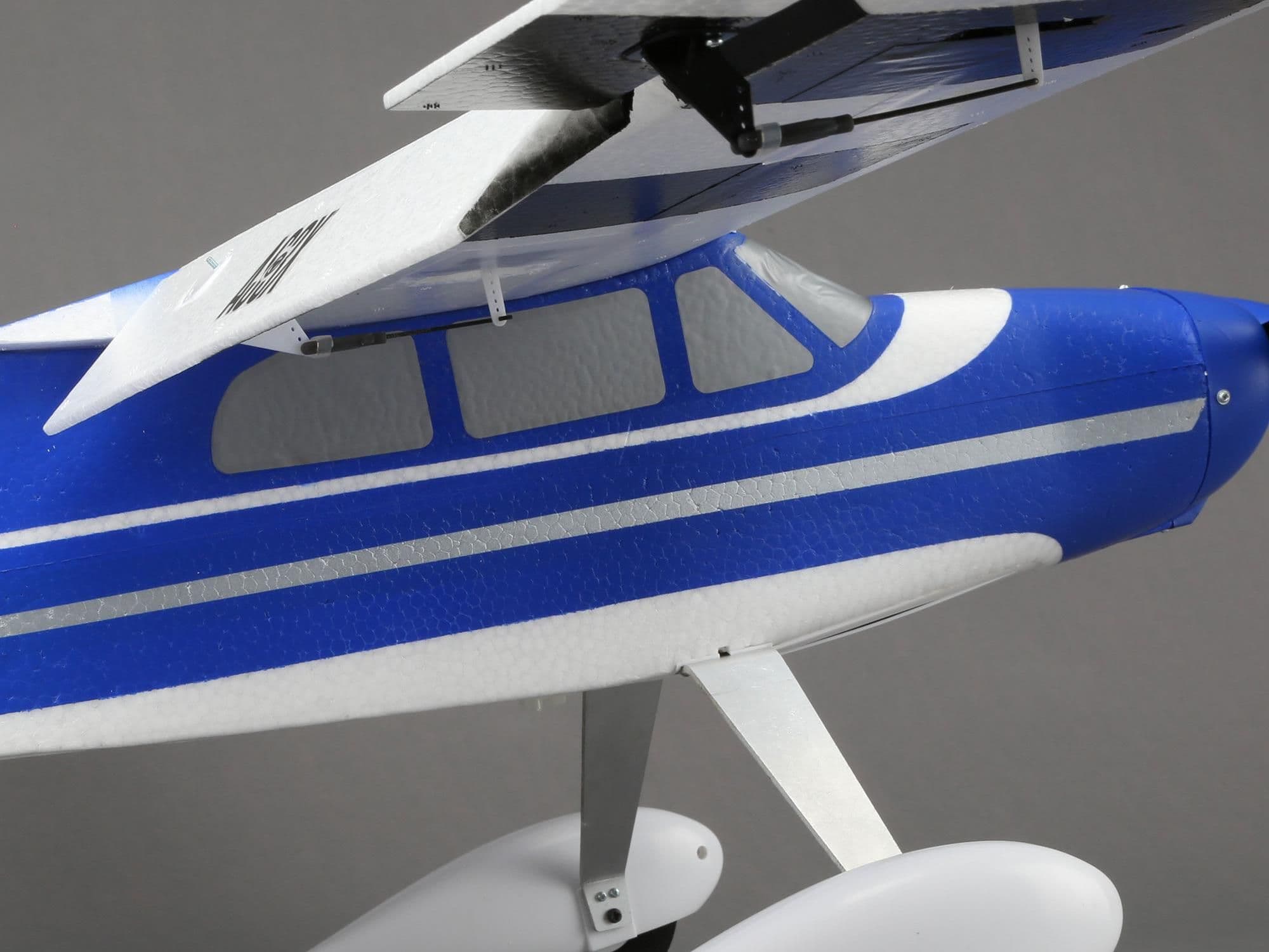 E-flite Valiant 1 3M BNF Basic with SAFE & AS3X EFL49500