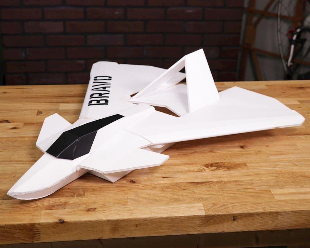 Flite Test Bravo "Maker Foam" Electric Airplane Kit 736mm