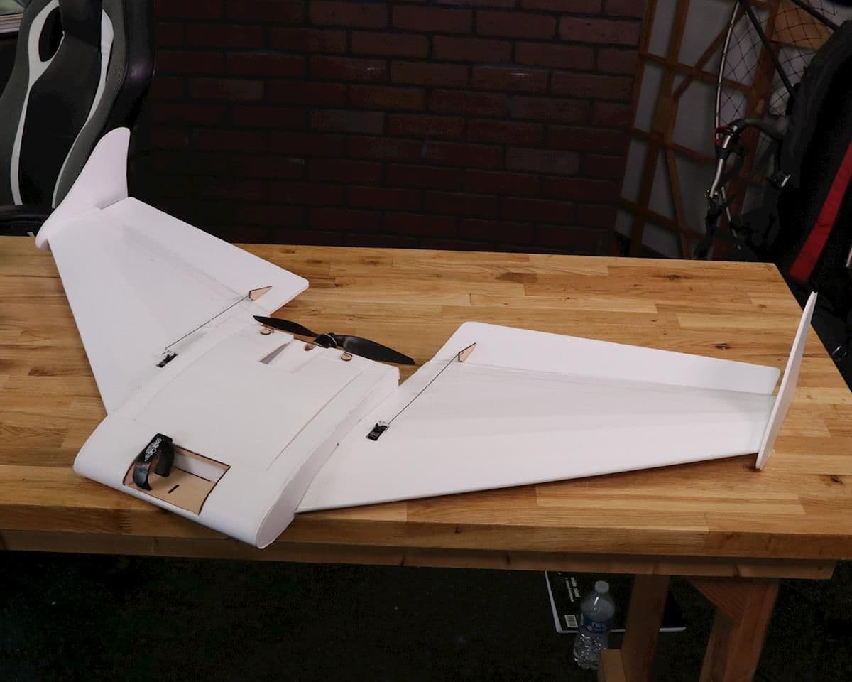 Flite Test Spear "Maker Foam" Electric Airplane Kit 1041mm
