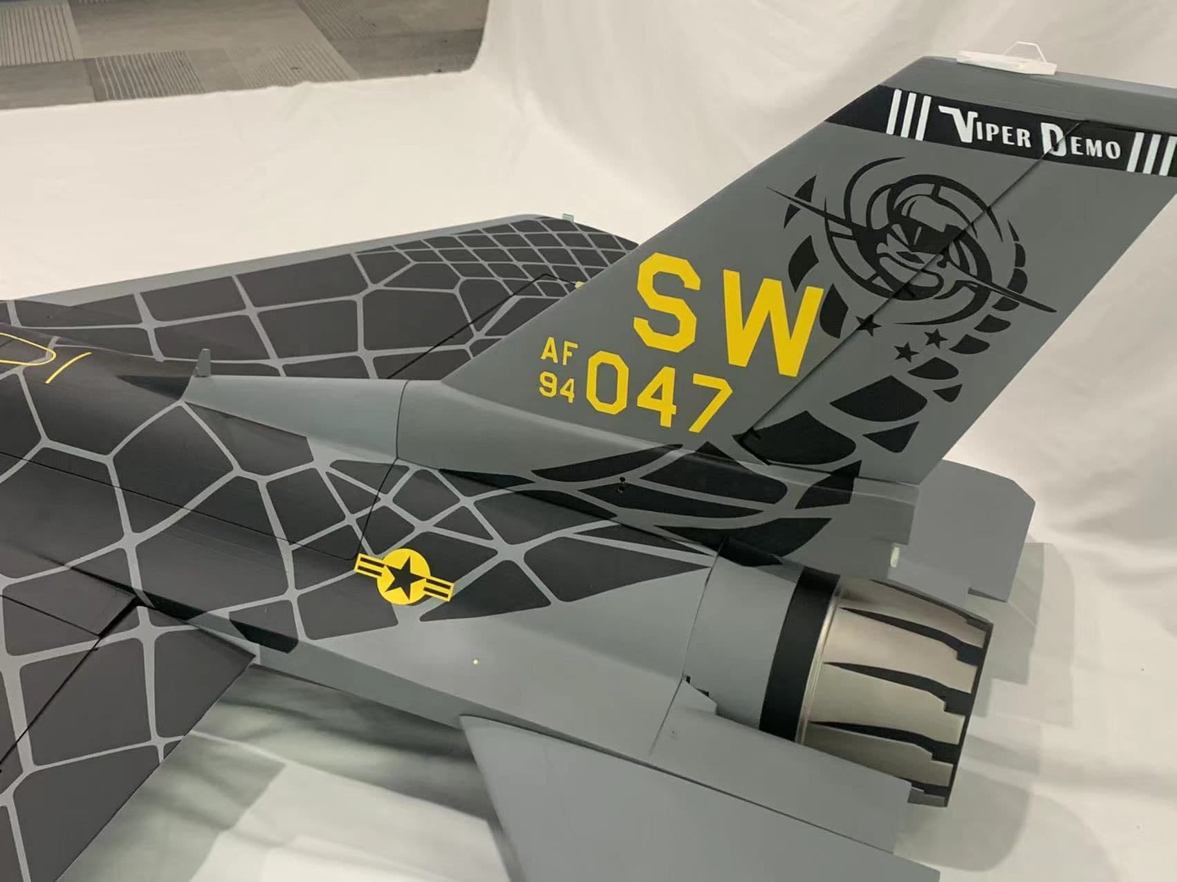 FTL Innovation F16 Snake Skin