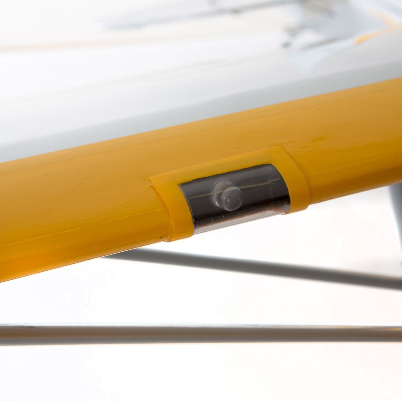 Hangar 9 Carbon Cub 15cc ARF HAN5065