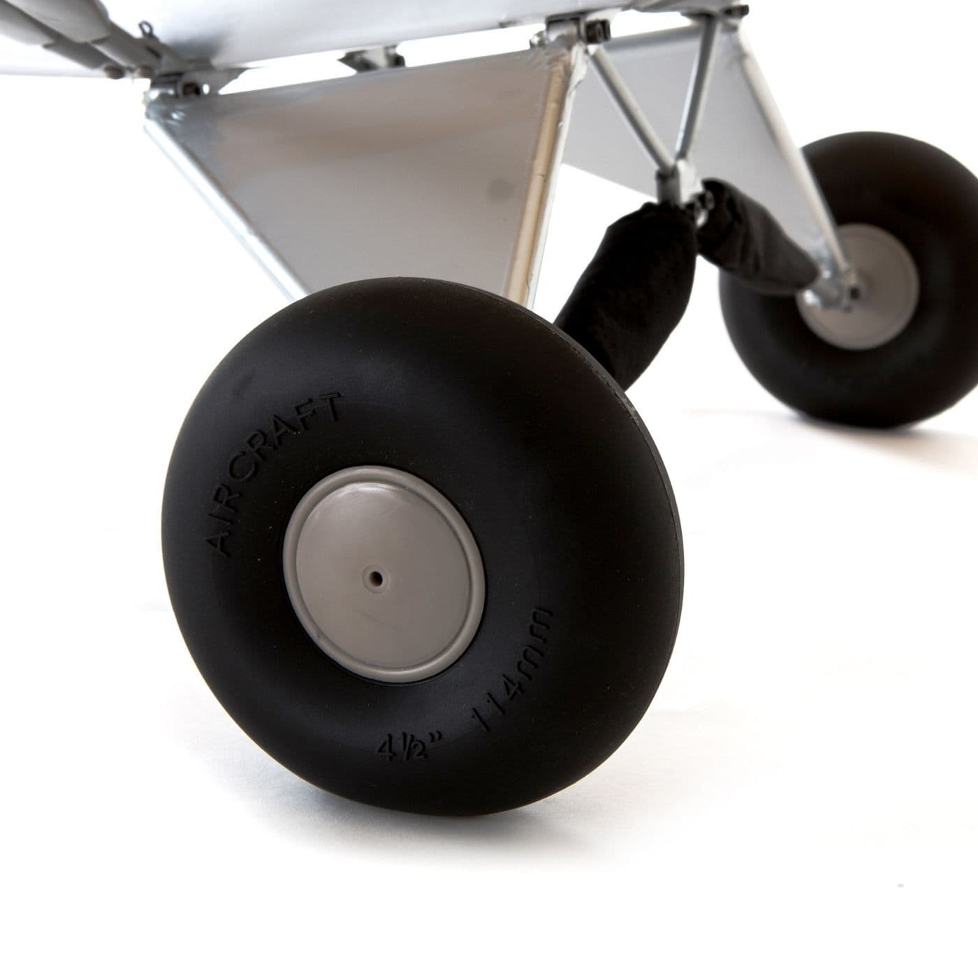 Hangar 9 Carbon Cub 15cc ARF HAN5065
