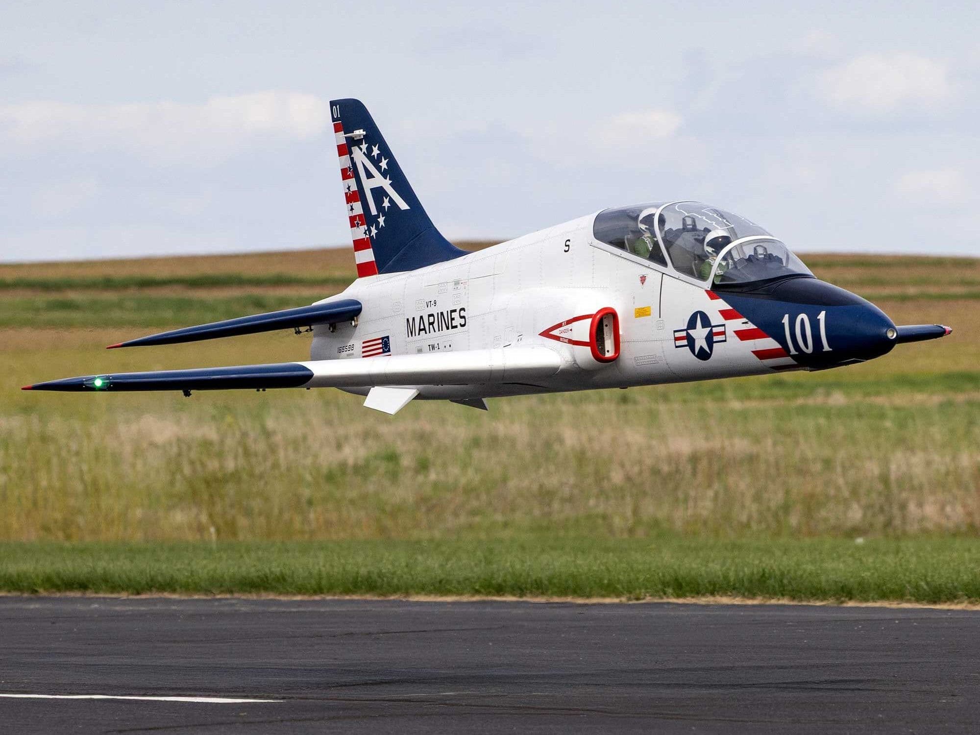 Hanger 9 Hawk T-45 140-160N ARF with Retract Set A-HAN13750CR
