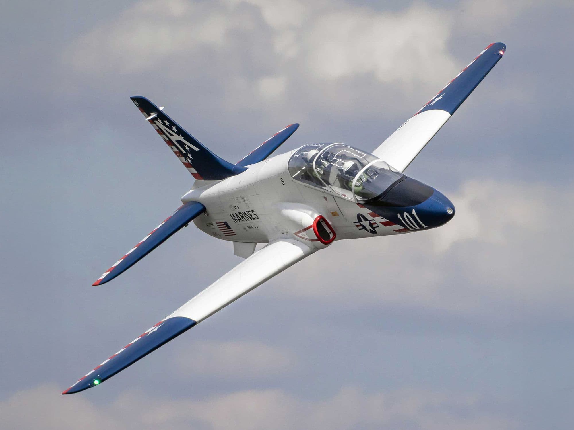Hanger 9 Hawk T-45 140-160N ARF with Retract Set A-HAN13750CR