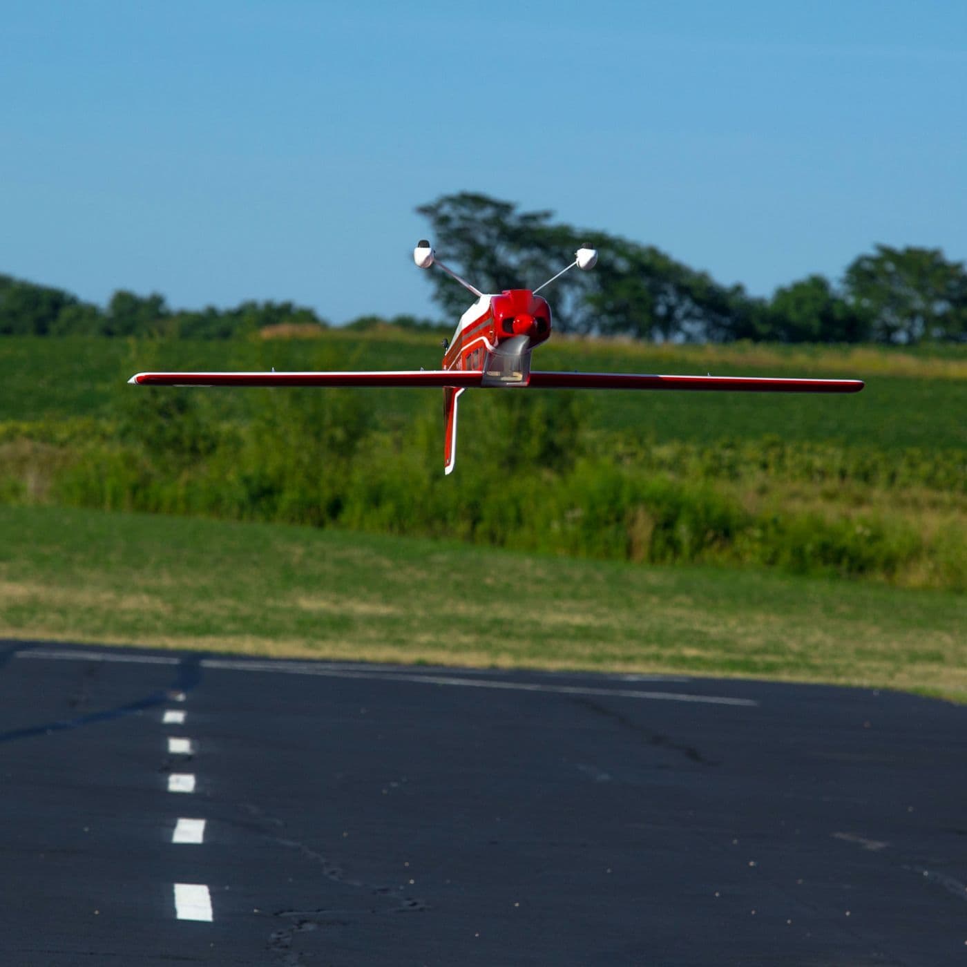 Hanger 9 Valiant 10cc ARF HAN5080