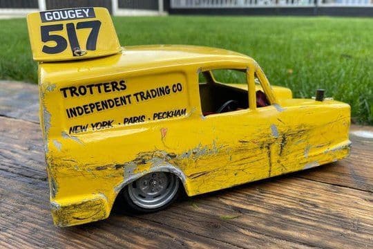 Kamtec Reliant Regal Van ABS 545 body Shell