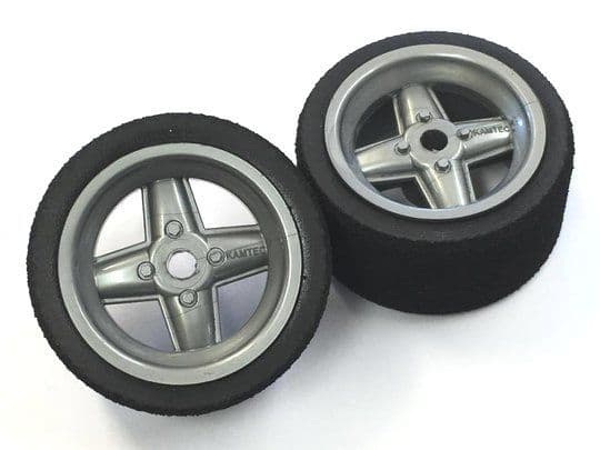 Kamtec Silver Revolution Wheels and UFRA 46 Tyres