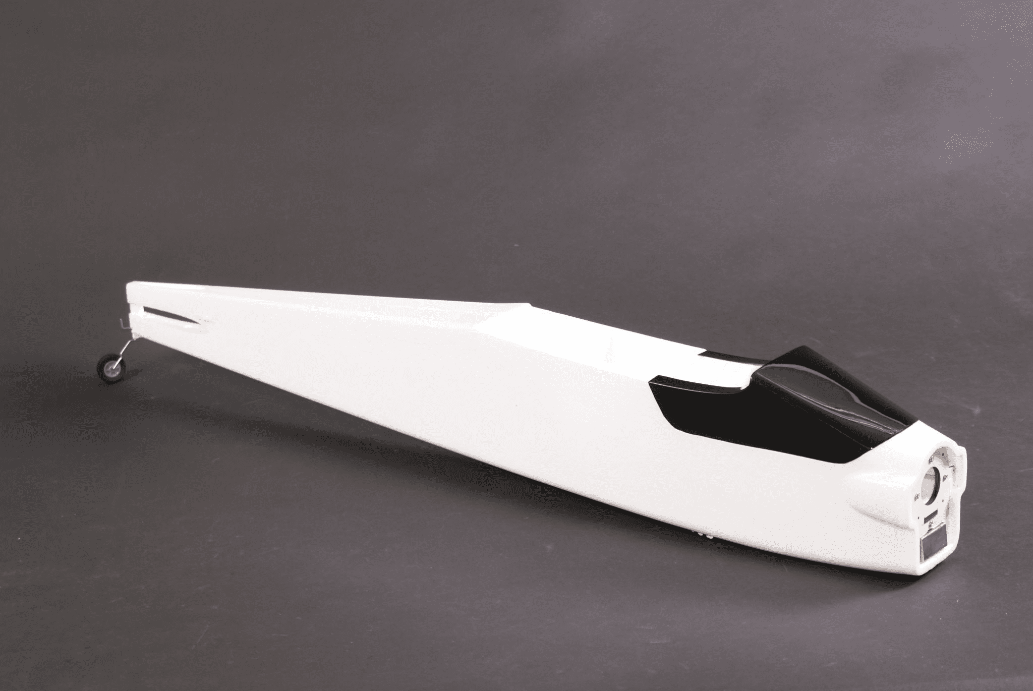 MAX THRUST RIOT FUSELAGE WITH NO DECALS