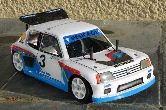 Peugeot 205 1 12 scale ABS 712