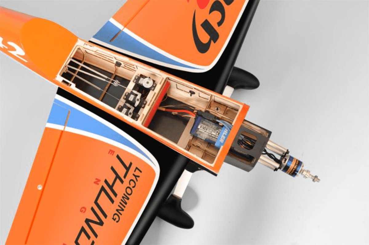 Phoenix Models Sbach 342 P/EP 46- 55 SCALE 1 5 ARF