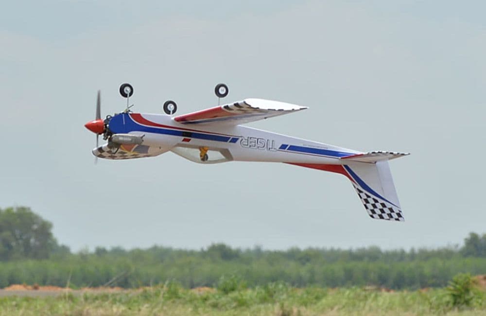 Phoenix Tiger 3 - 60 ARTF A-PMA066