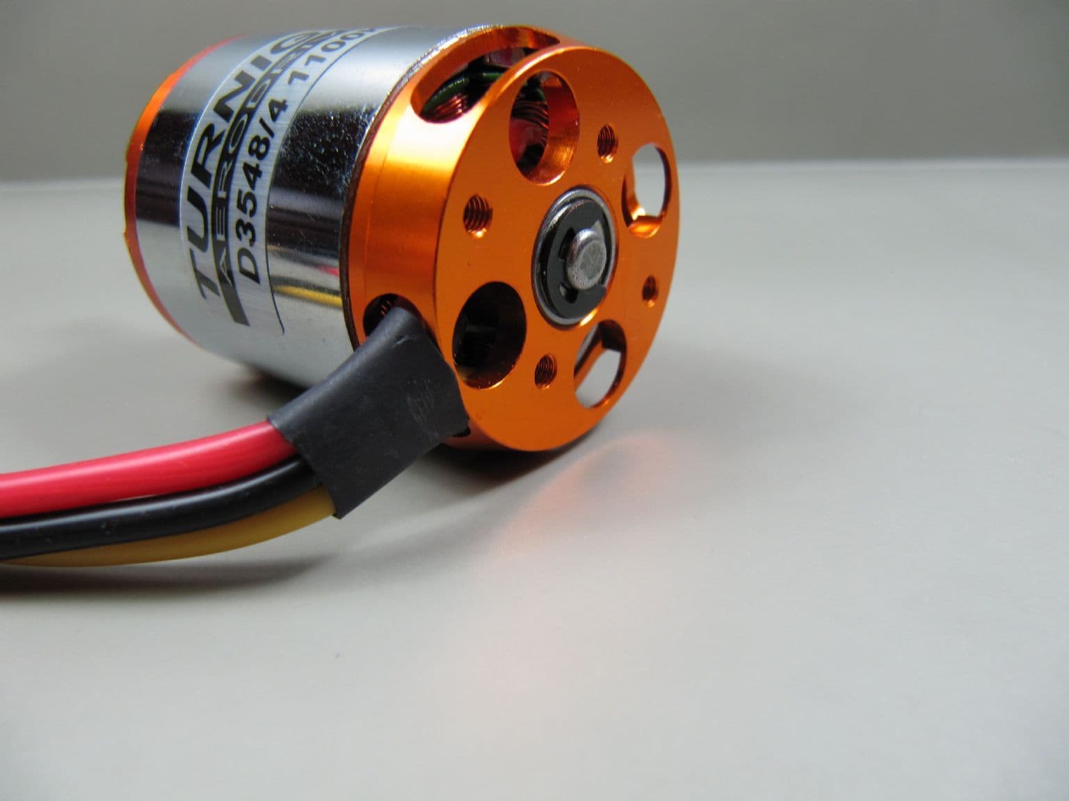 Turnigy D3548/4 1100KV Brushless Outrunner Motor v2