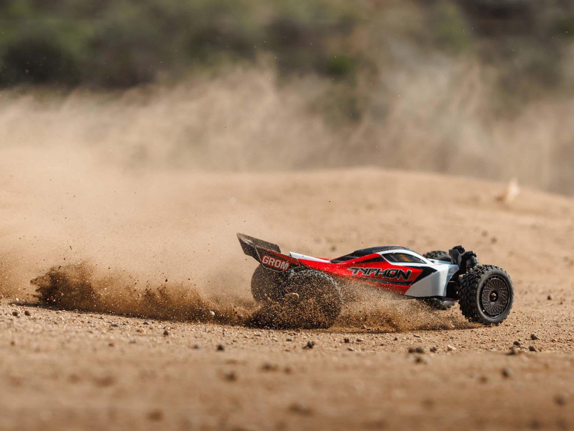 TYPHON 1/14 GROM MEGA 4X4 Buggy with Battery & Charger Red