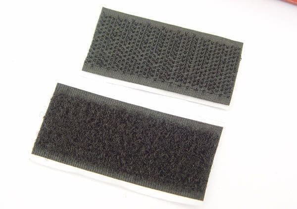 Velcro self Adhesive Backed hooks & loops 1000 mm L x 20mm w Black