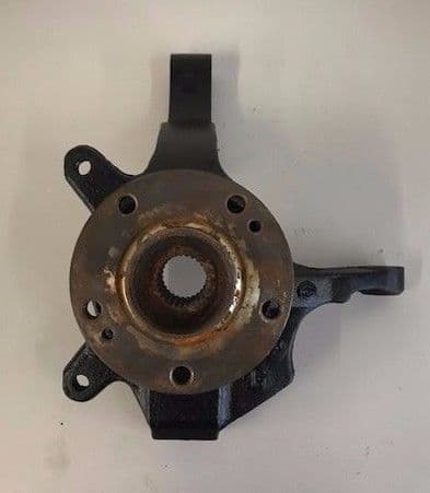 Passenger side rear wheel Hub/stub axle Clio II 3 0 V6 may need wheel ...