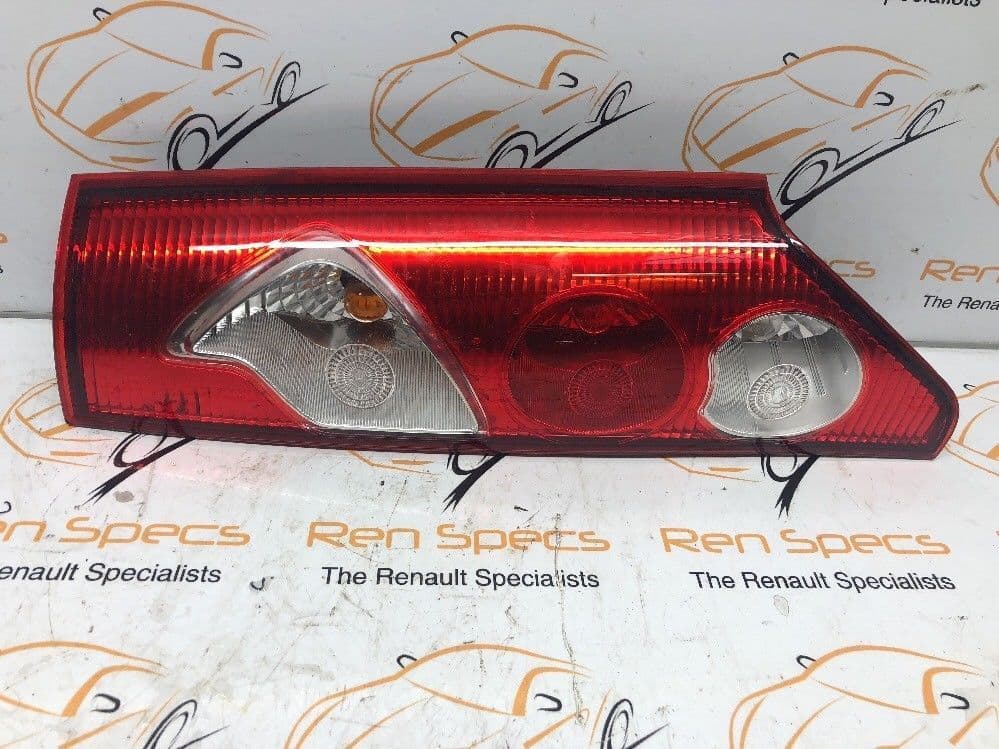 RENAULT KANGOO 2009 - 2013 OSR DRIVERS REAR LIGHT AND HOLDER 8200419945