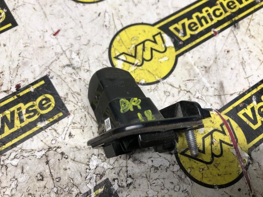 VOLVO V40 2012-2019 BOOTLID REVERSE CAMERA