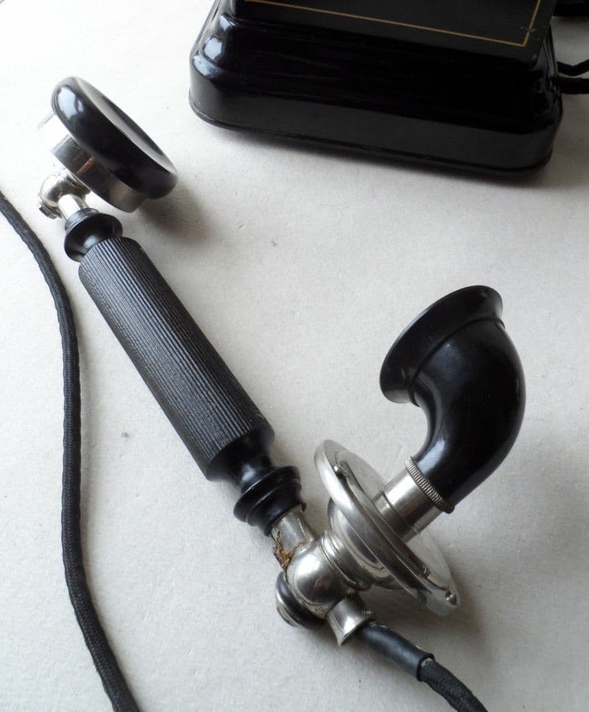 Antique Black Jydsk Telefon Aktieselskab Danish Hand Crank Table Top ...