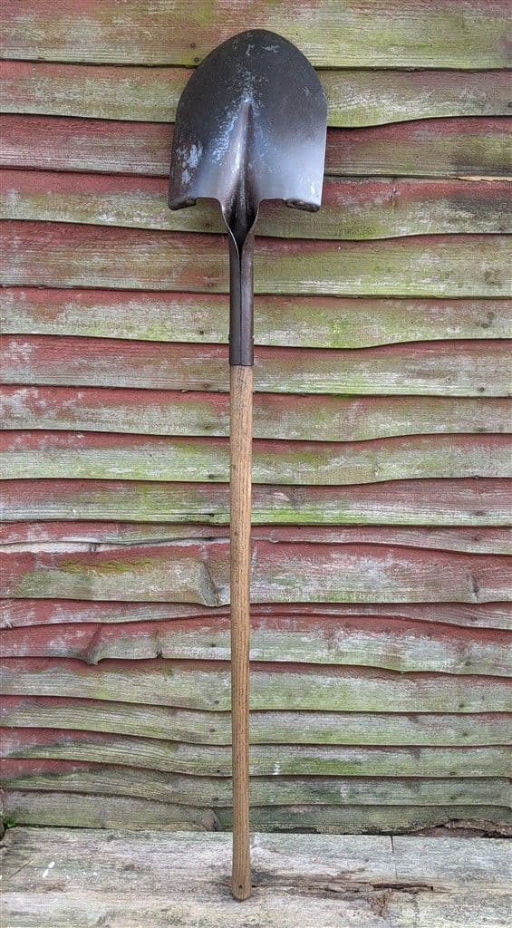 Antique Vintage Gardening Tool Long Handled Heat Treated Spade Shovel ...