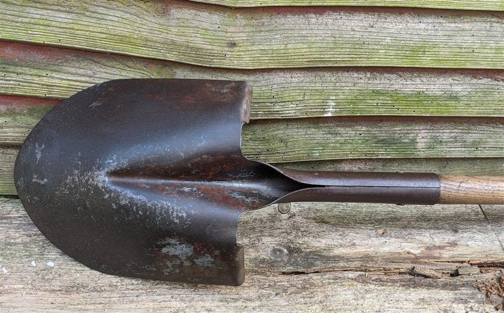 Antique Vintage Gardening Tool Long Handled Heat Treated Spade Shovel ...