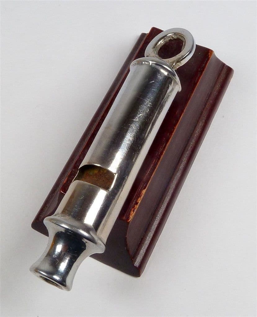 Original Vintage The Metropolitan Whistle Maker H D Co 1930s GSW Japan ...