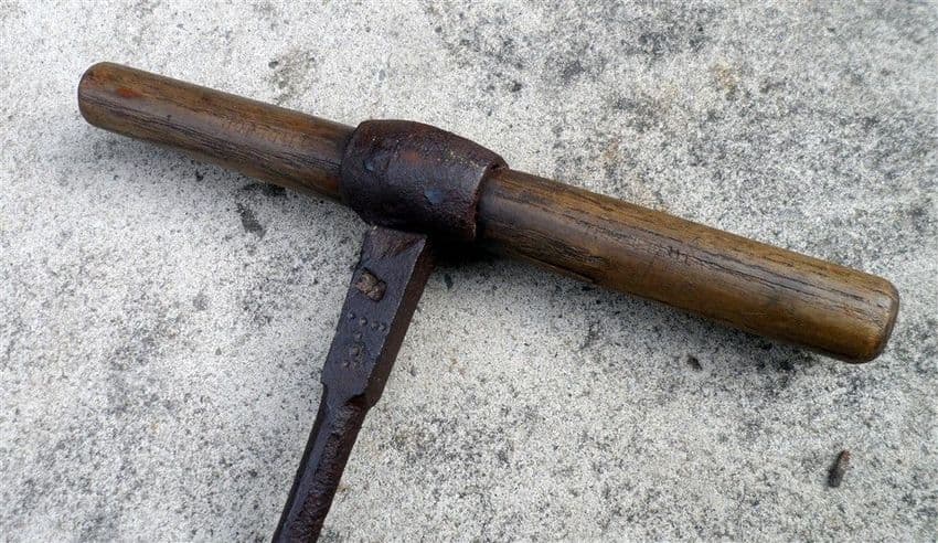 Vintage Antique Woodworking Tool Wooden Handled Primitive Auger Beam ...