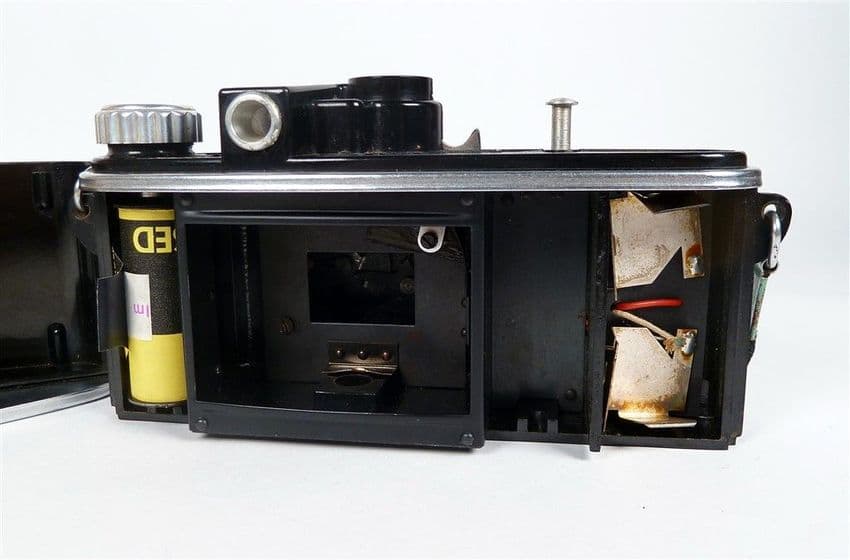 Vintage Art Deco Style Camera Agilux Agiflash 127 Roll Film Black ...