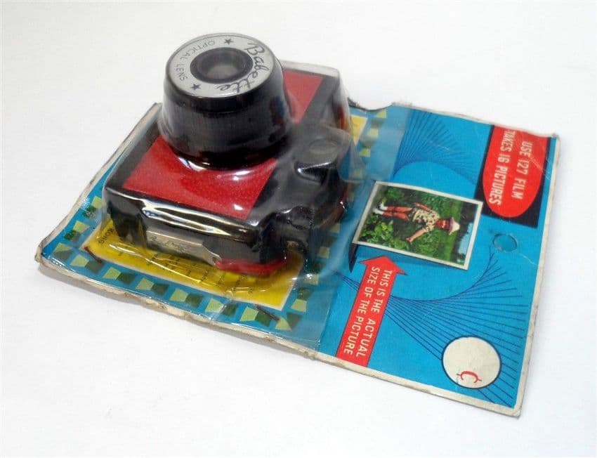 Vintage Camera Red Babette Optical Lens No 6506 Made in Hong Kong 127 ...