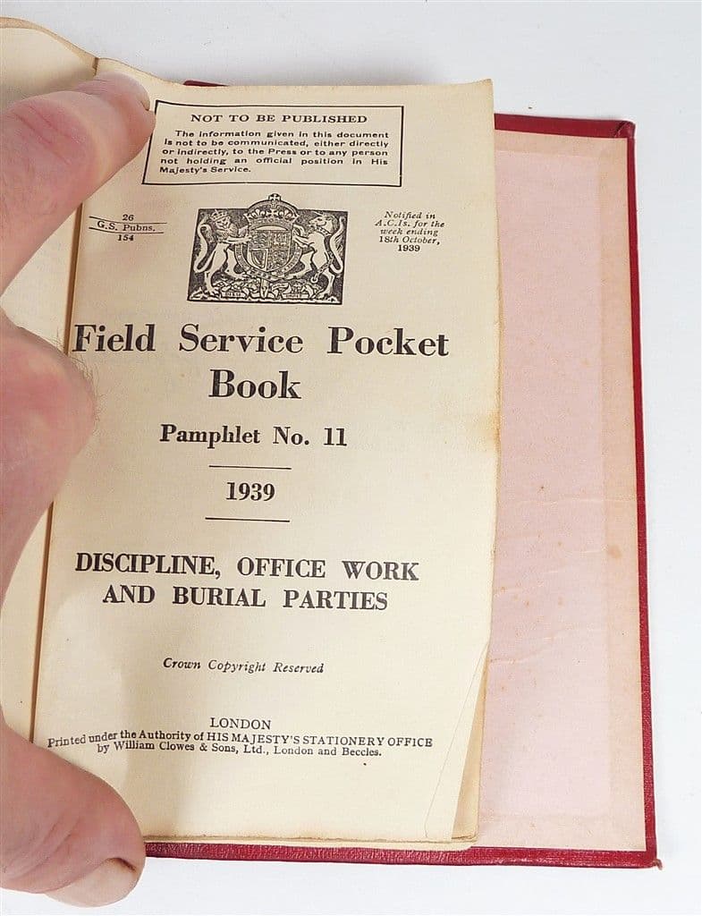 Vintage Field Service Pocket Book 1938 c/w 12 Pamphlets WW2 Military ...
