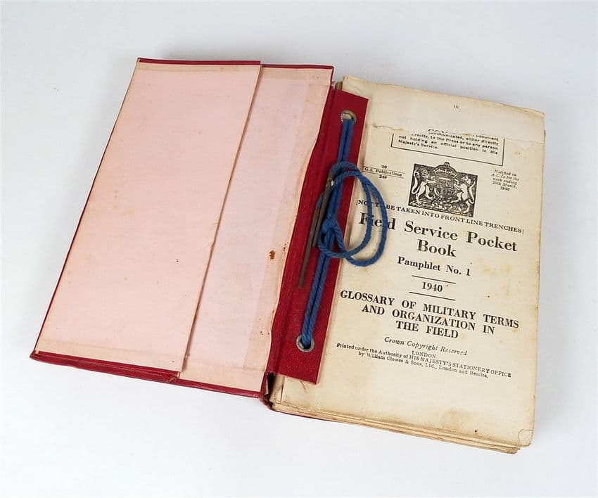 Vintage Field Service Pocket Book 1938 c/w 12 Pamphlets WW2 Military ...