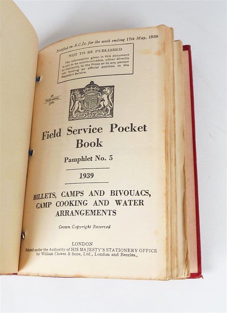 Vintage Field Service Pocket Book 1938 c/w 12 Pamphlets WW2 Military ...