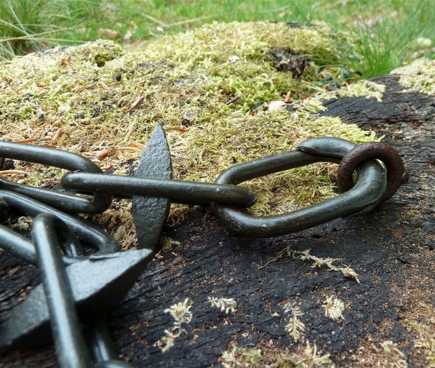 Vintage Garden Galvanised Heavy Duty Metal Spiked Chain Driveway ...