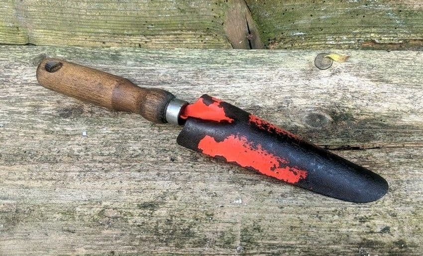 Vintage Garden Gardening Tool Narrow Hand Trowel Depth Measurements ...