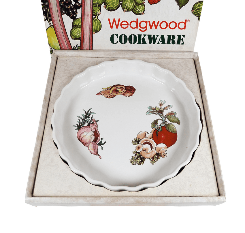 Vintage Kitchen Boxed Wedgwood Cookware Gourmet Pattern Quiche Flan ...