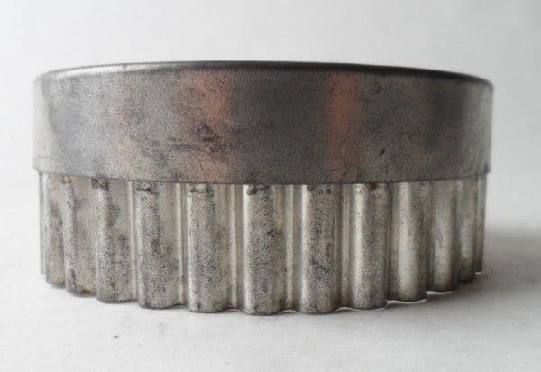 Vintage Kitchen Utensil Tool Round Tin Pastry Cutter Circa 1930s ...
