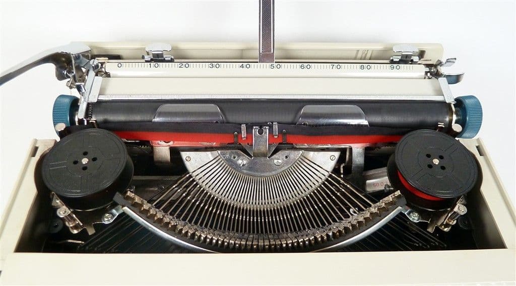 Vintage Litton Royal Imperial 202 Portable Manual Typewriter 70s ...