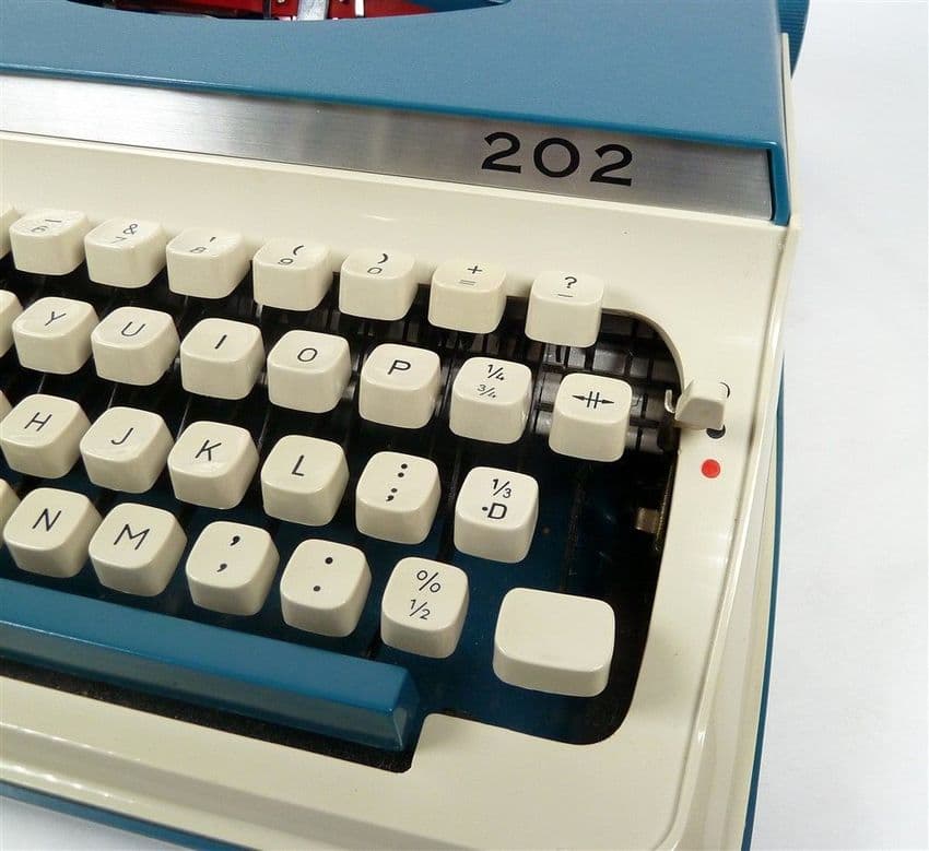 Vintage Litton Royal Imperial 202 Portable Manual Typewriter 70s ...