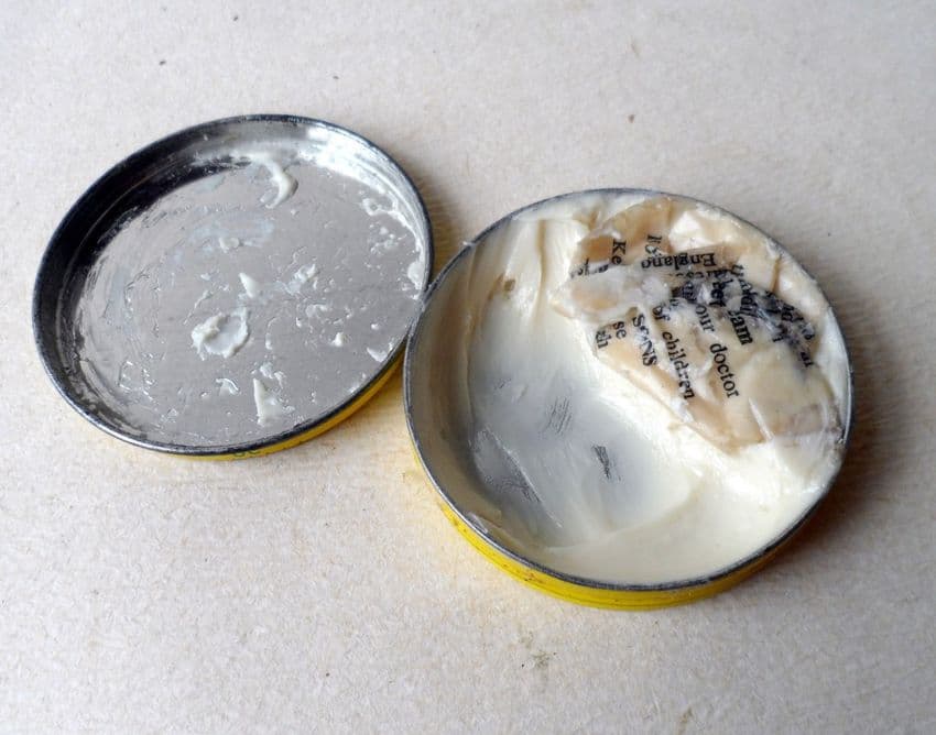 Vintage Medical Chemist Tin Ointment for Corns Callouses Hard Skin J ...