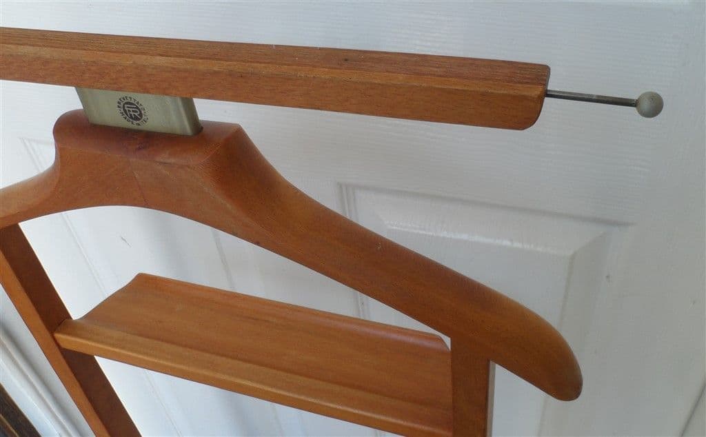 Vintage Mid Century Italian Brevettato Clothes Valet Butler Stand ...
