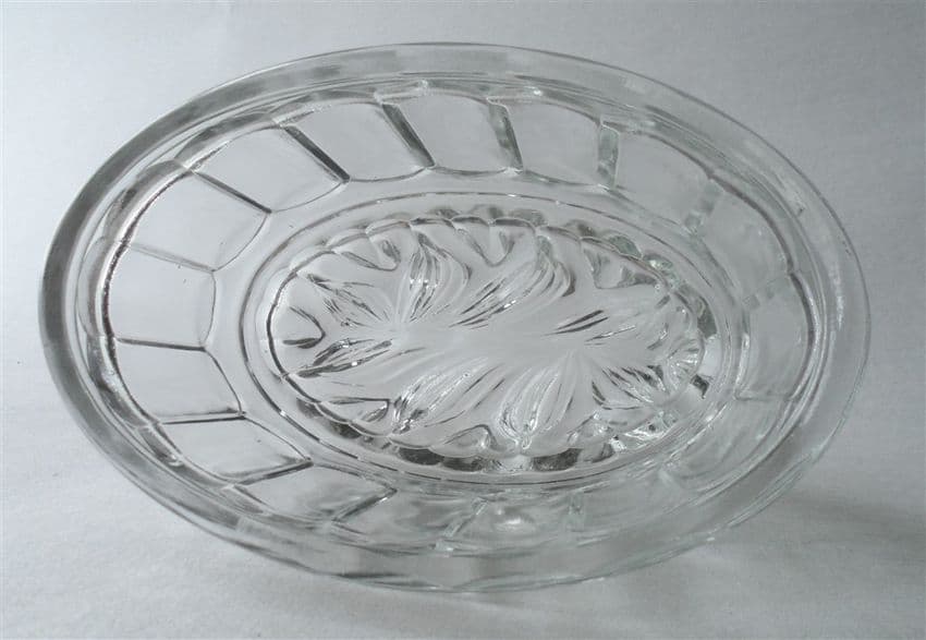 Vintage Mid Century Kitchen Large Clear Glass Traditional Jelly Mould ...