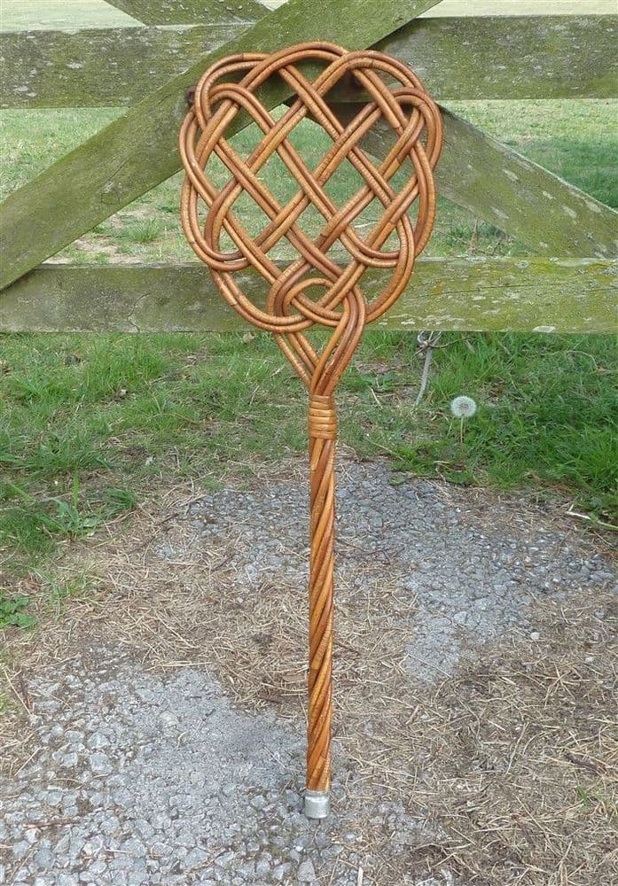 Vintage Rattan Wicker Carpet Rug Beater Cleaning Laundry Display Prop ...