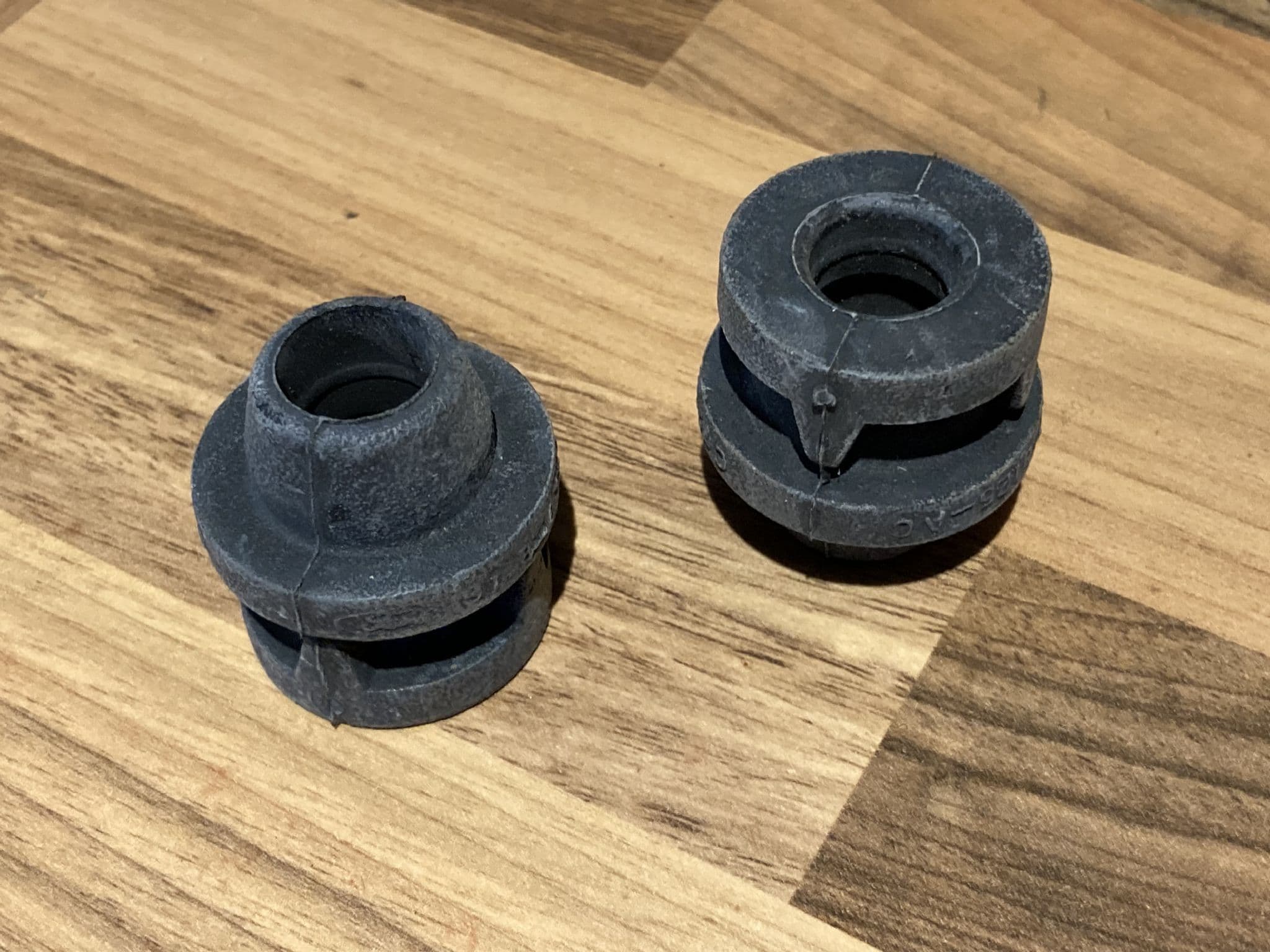 Ford Puma New Genuine Ford radiator insulators