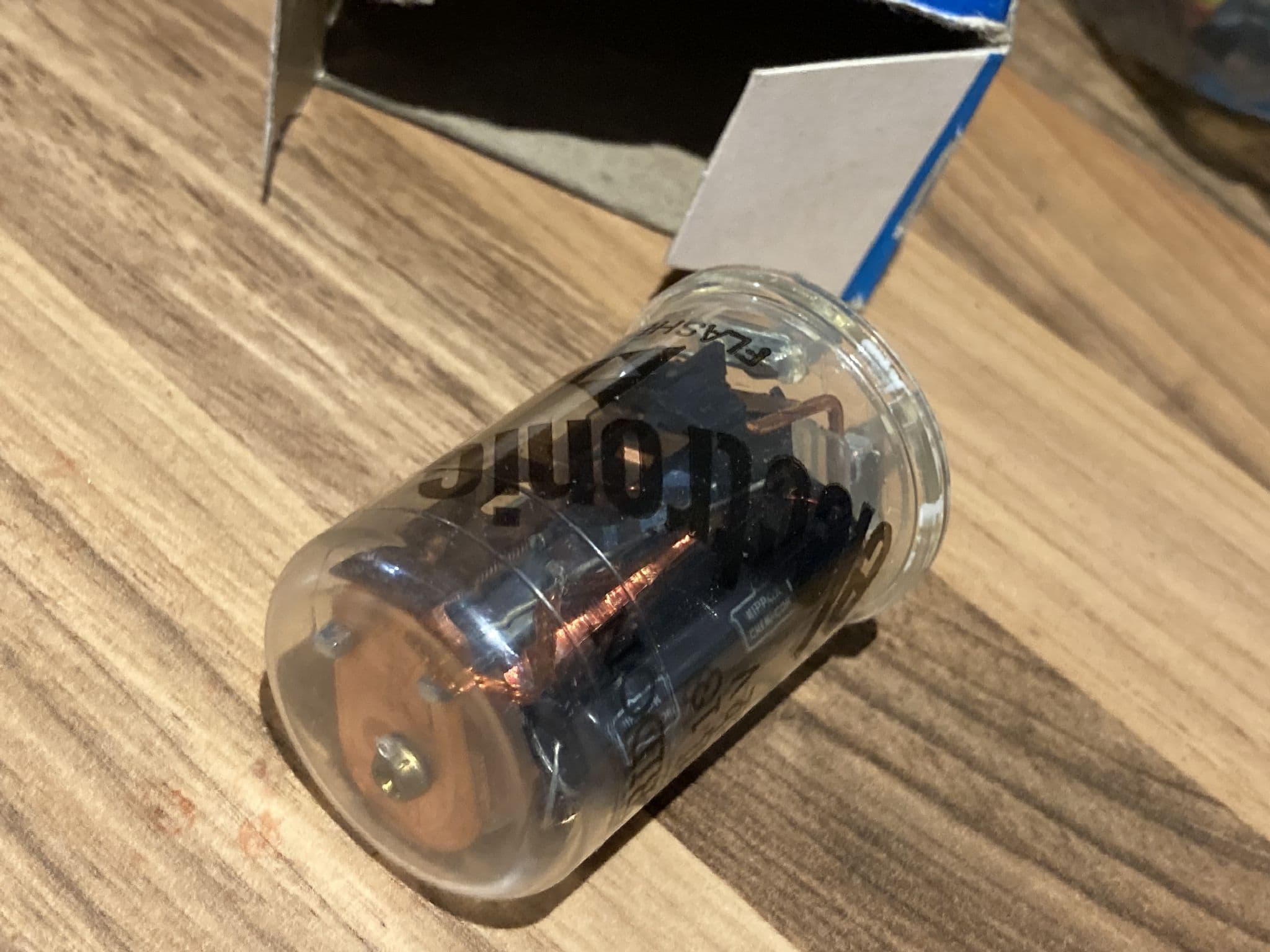 Ford Transit MK1/2/D Series New Genuine Ford flasher relay