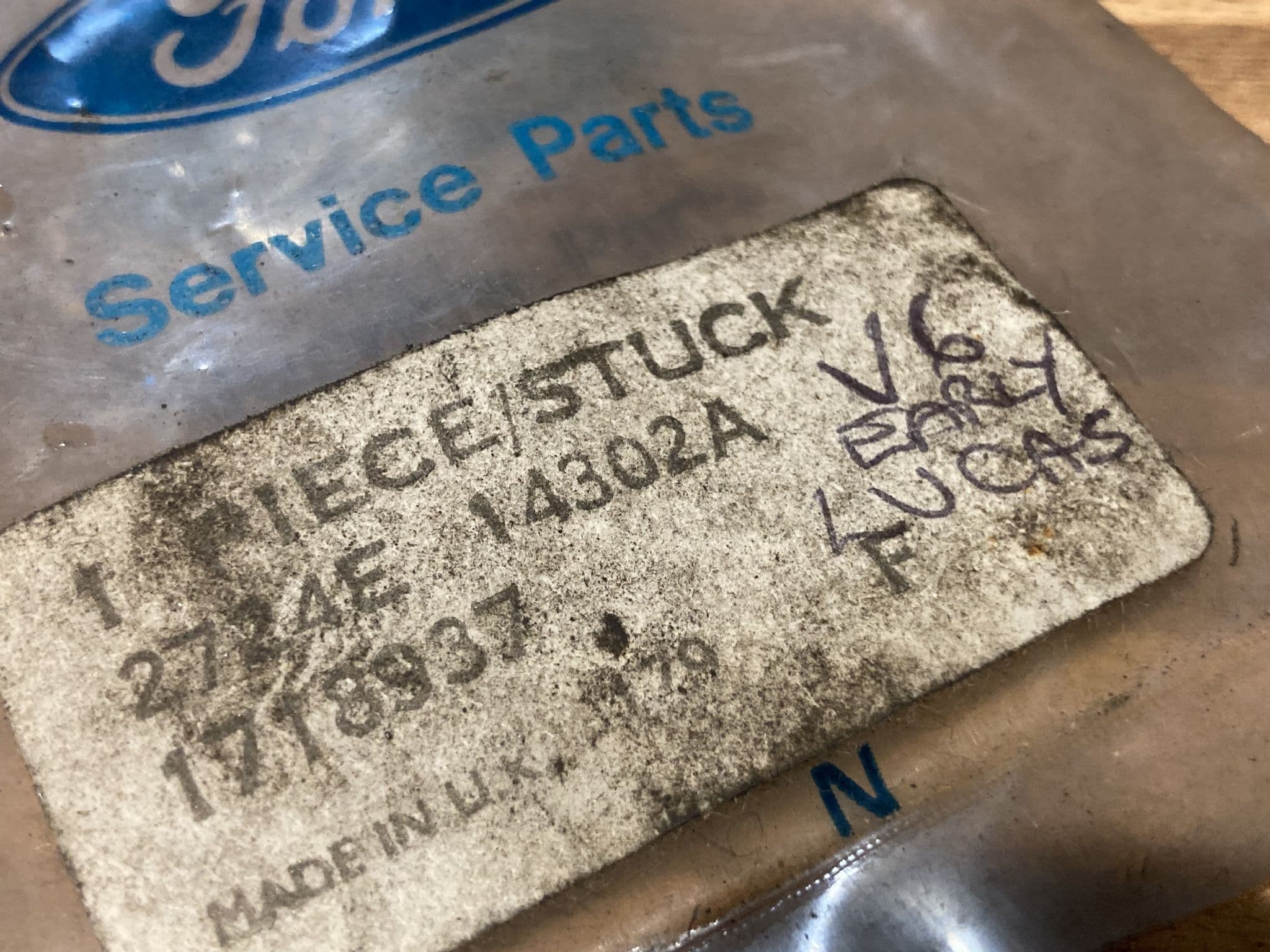 Ford Zephyr/Zodiac MK4/Capri MK1 New Genuine Ford points l t lead 1718937